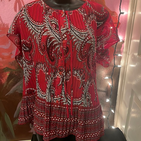 Avenue | Tops | Red Pattern Shirt With Tie Down The Middle | Poshmark